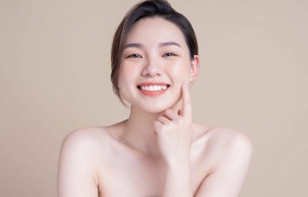 Surprising Steps to Get Smooth Skin Naturally - The Biohack